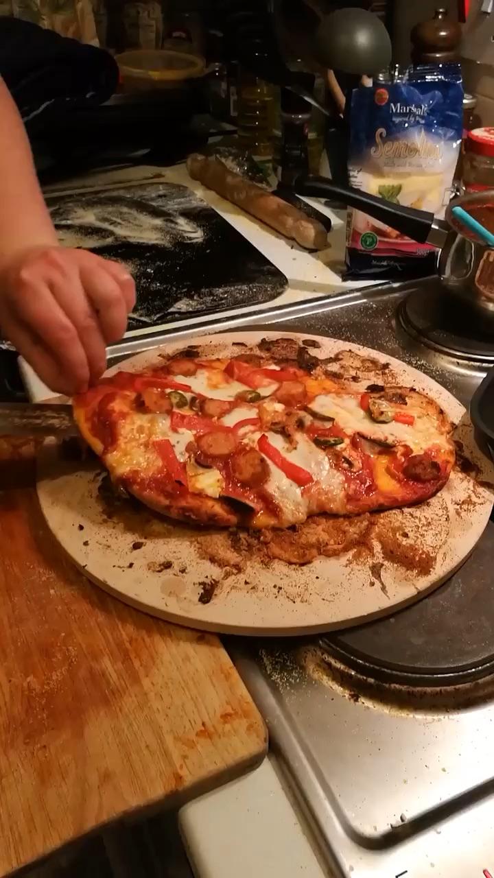 How To Make Pizza From Scratch